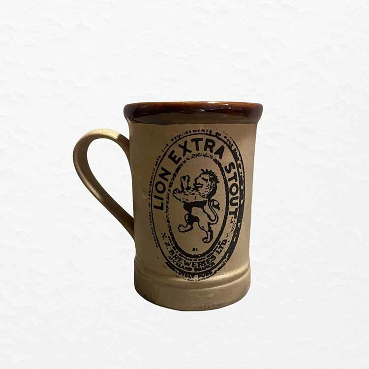 Vintage Pottery Lion Extra Stout Mug - Bettys Retro NZ